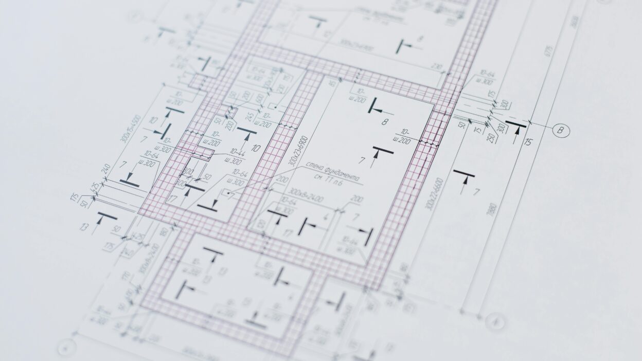 Structural Steel Columns Design Explained: Types, Design & BIM Applications